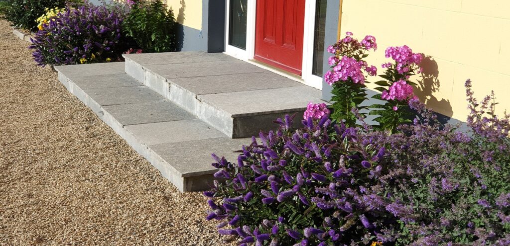 Grey Limestone Paving Ireland – Natural Outdoor Stone - Creative Gardens